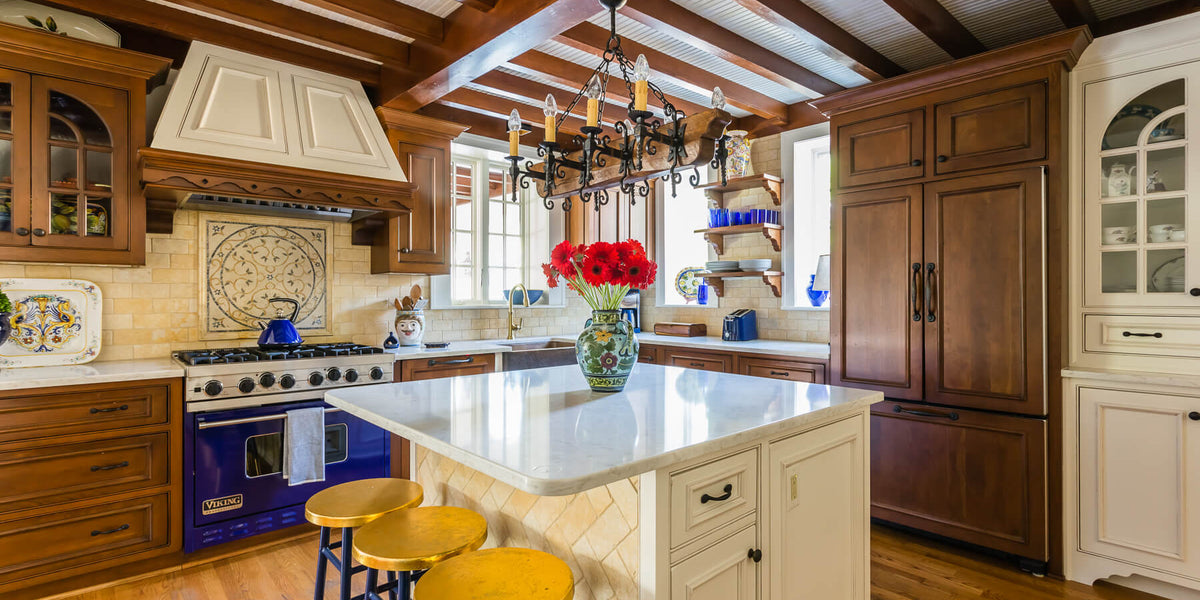 Spanish Kitchen Ideas: 10 Touches to Transform Your Kitchen — Farmhouse ...